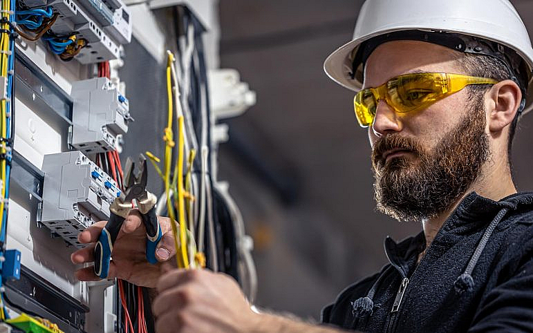 How to Get Electricity Fit-out Connections in Dubai | dubizzle