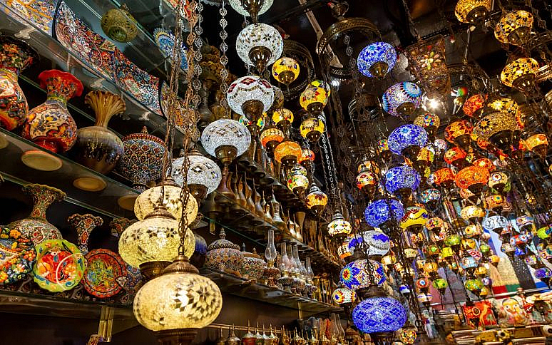 Popular Stores Offering Ramadan Decorations in Dubai | dubizzle