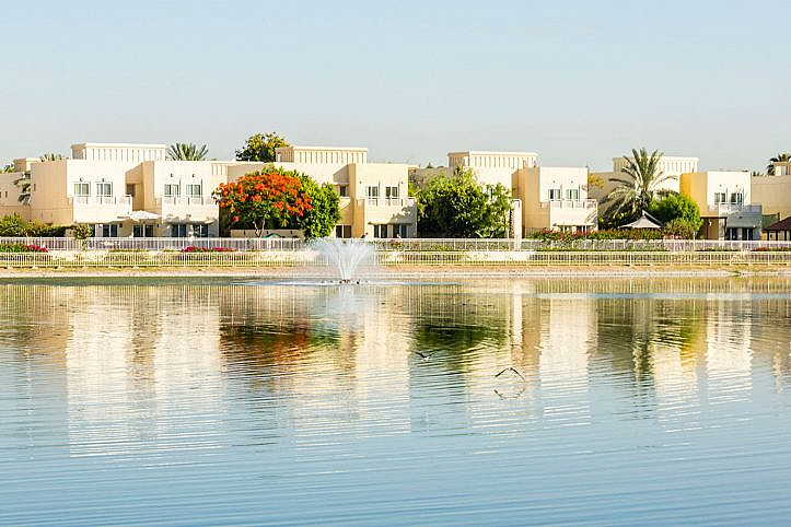 The Meadows Area Overview: Amenities, Properties & More | dubizzle