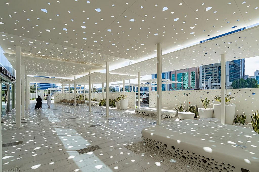 All About Air-Conditioned Outdoor Walkway in Abu Dhabi | dubizzle